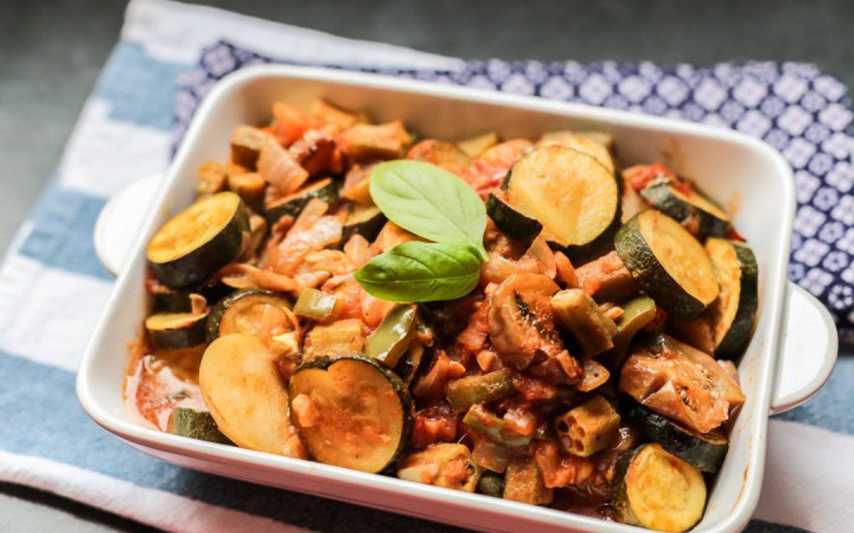 Reteta Briam (mâncare grecească de legume la cuptor) - Retete.md